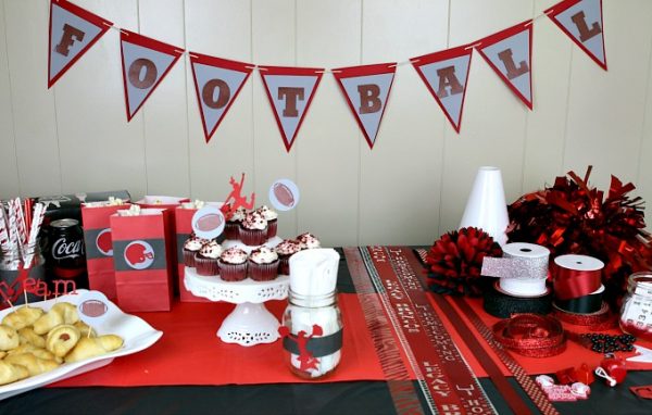How To Host a Football Homecoming Mum Making Party - Life. Family. Joy